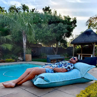 Aqua Loungers, Floating Beanbags, Pool Bean Bags, Pool Loungers ...