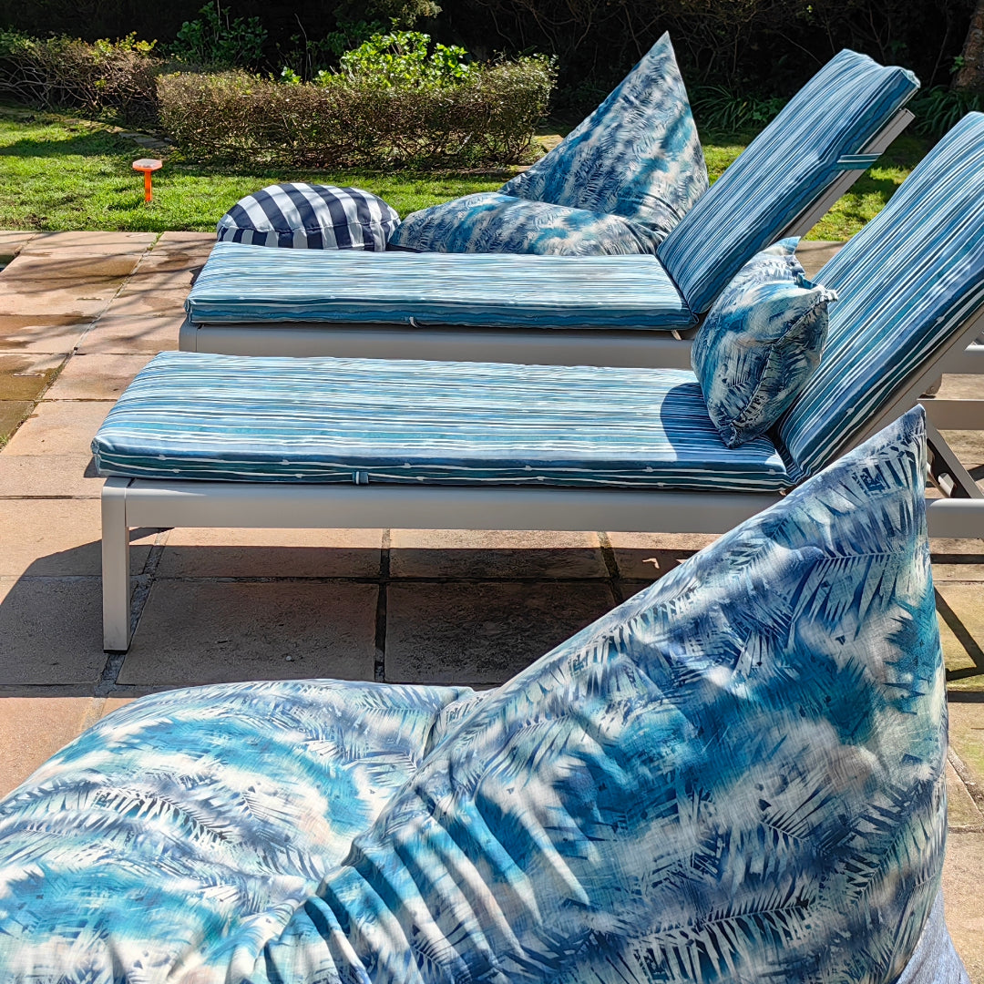 Cushions for pool loungers, Cushions for pool chairs – Inside Out Decor